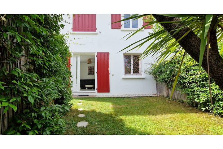 T2 Jardin Et Parking Entre Bayonne Et Biarritz - Anglet