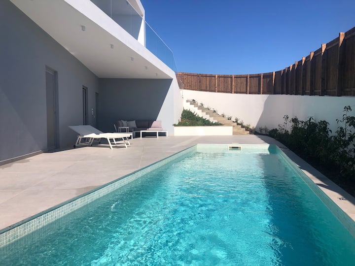 Luxury Design Villa Near The Beach, 4 Bedroom - Aljezur