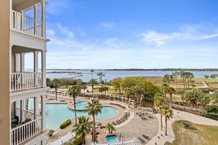 2-br Waterfront Condo Resort (W/ Pool, Spa, Golf) - 패너마시티