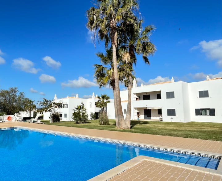 Superbe Appartement Avec Piscine Et Vue Mer - Algarve