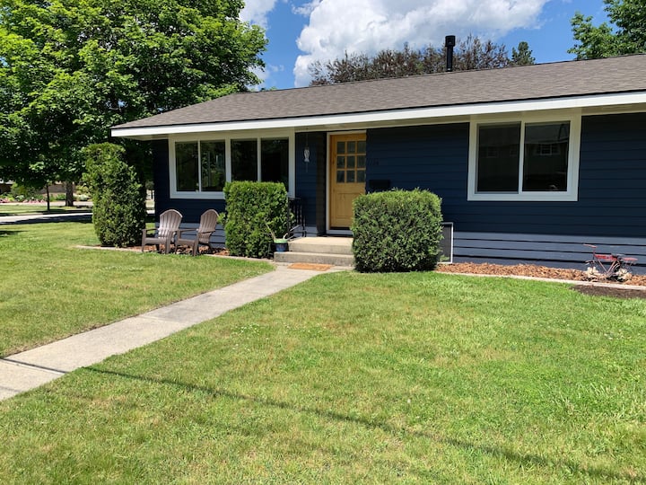 Charming Home In South Sandpoint-walk To Lake! - Sandpoint, ID