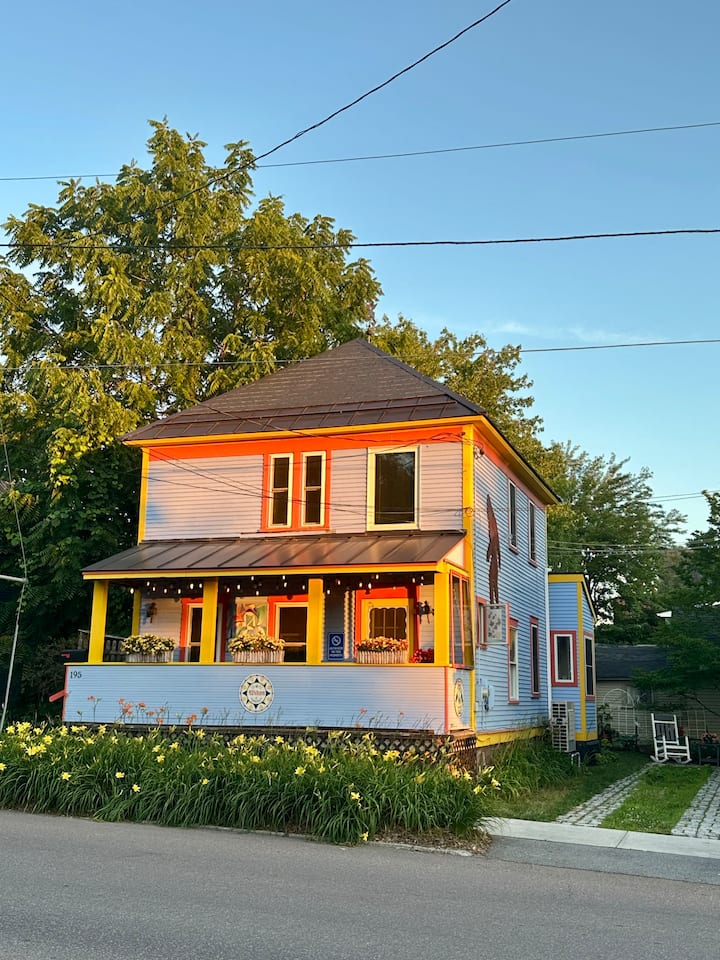 Quiet With All The Comforts Of Home - Burlington, VT