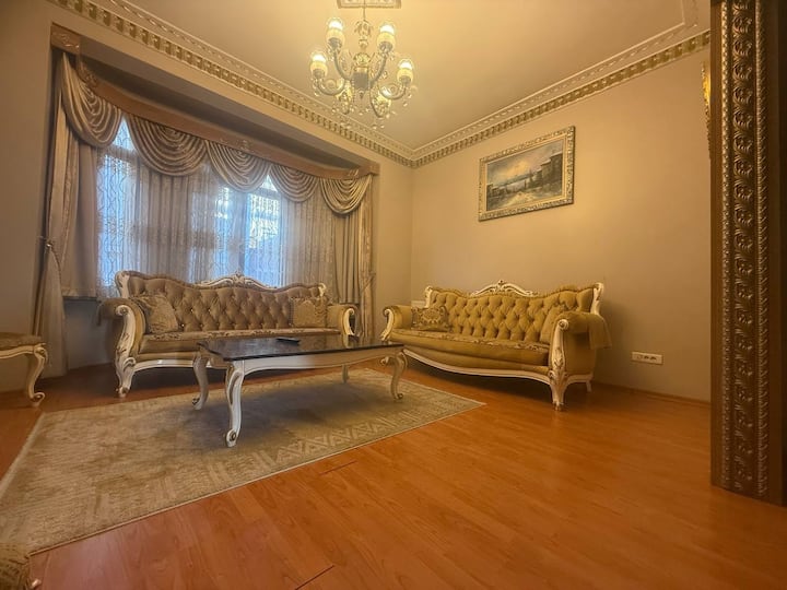 Balcony 3br Palace S, 4ac, 3min To Taksim Squere - Estambul