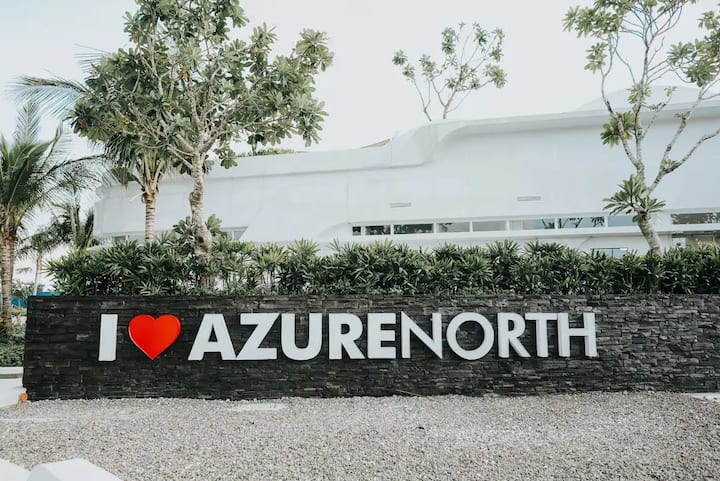 R'holistay Luxe Stay King Bed, Pool & 200mbps Wifi - Bacolor