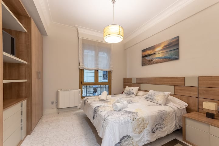 Apartamento En El Mismo Corazón Del Casco Viejo - Bilbao