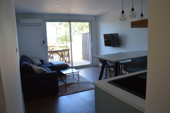 Appartement Neuf Avec Magnifique Vue Sur Le Lac - Hourtin