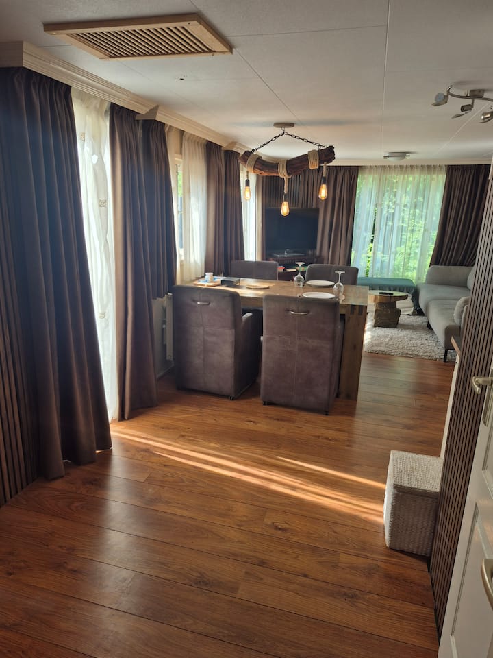 Chalet Sur La Veluwe à Quelques Pas Des Forêts - Ermelo