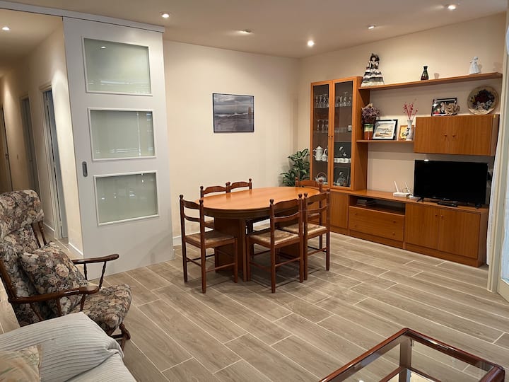 Pis Amb Parking Al Centre A 2 Minuts De La Platja - Sant Pere Pescador