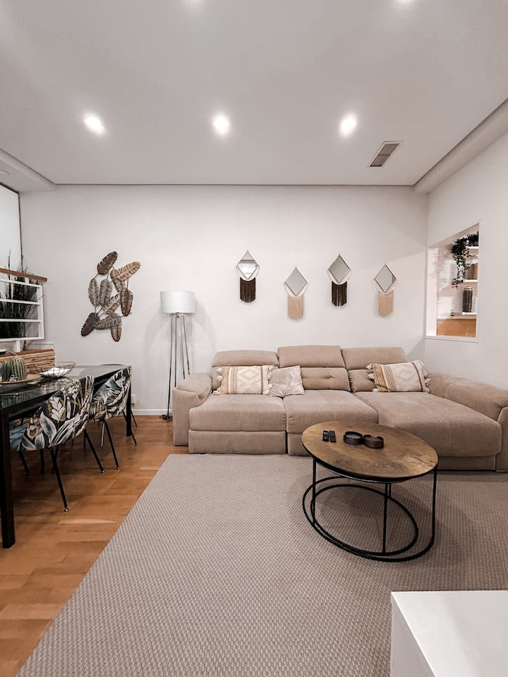 Spectacular Triplex In Canaleja, Sol - Madrid