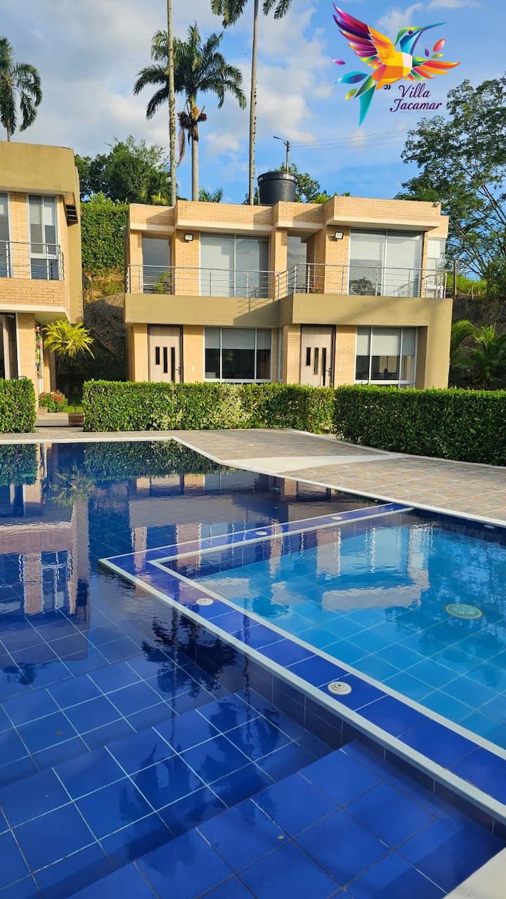 ¡Casa  Familiar Tranquila En Villa Jacamar 6 ! - Villeta
