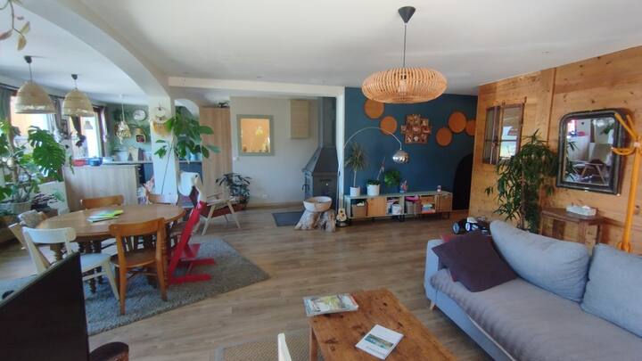 Grand Appartement Familial En Coeur De Village - Manigod