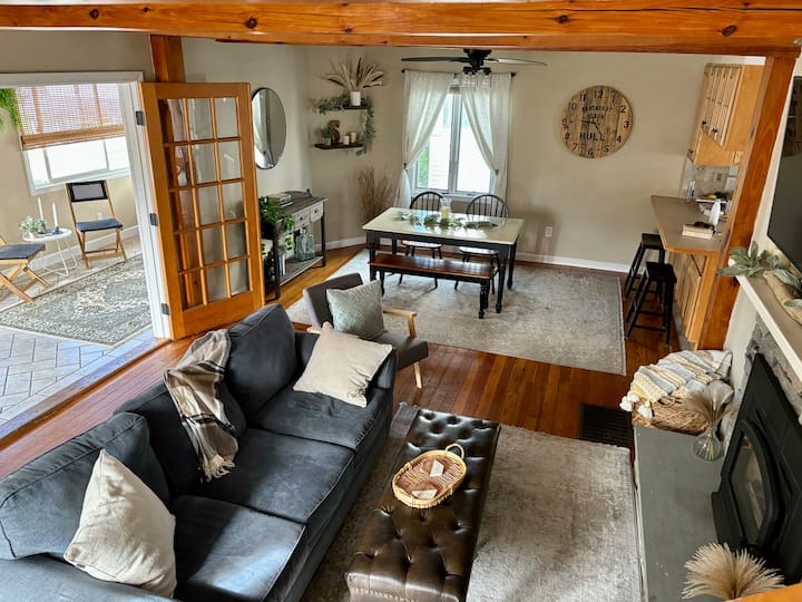 Nantasket Hideaway 3br/2b - Hull, MA