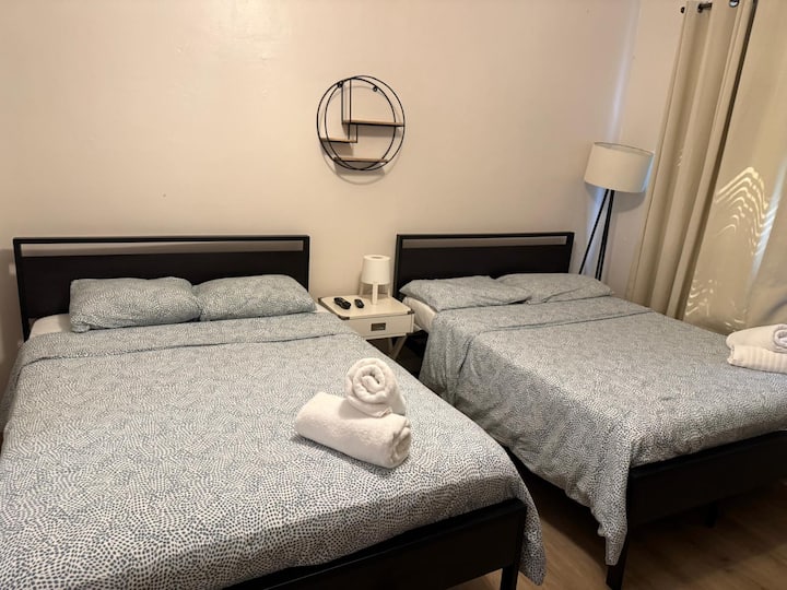 Ocean Studio For 4 People - One Block To The Beach - Miami Beach