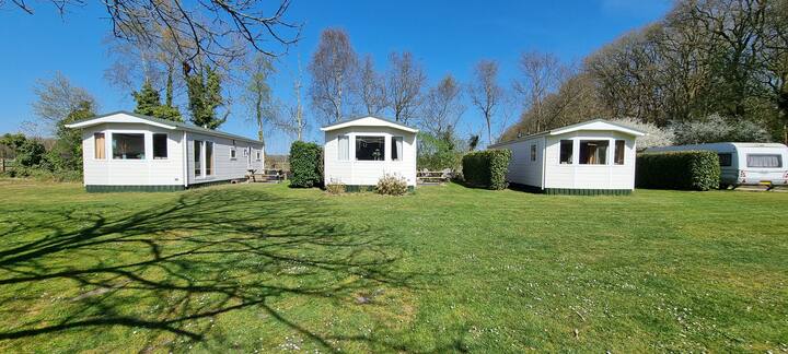 Luxe Chalet Bij Camping Knollegruun In Drenthe - Assen