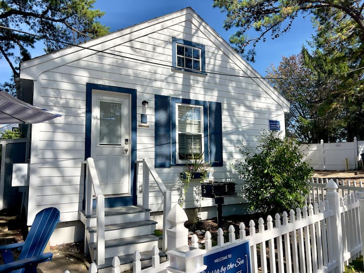 Adorable 2 Bedroom Cabin Only 50ft From Beach No.7 - Old Orchard Beach