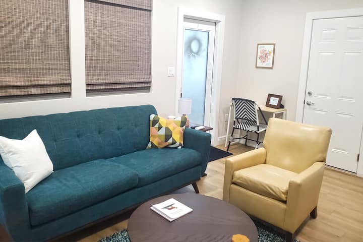 Detached Suite In Mills 50 Food Paradise - Orlando