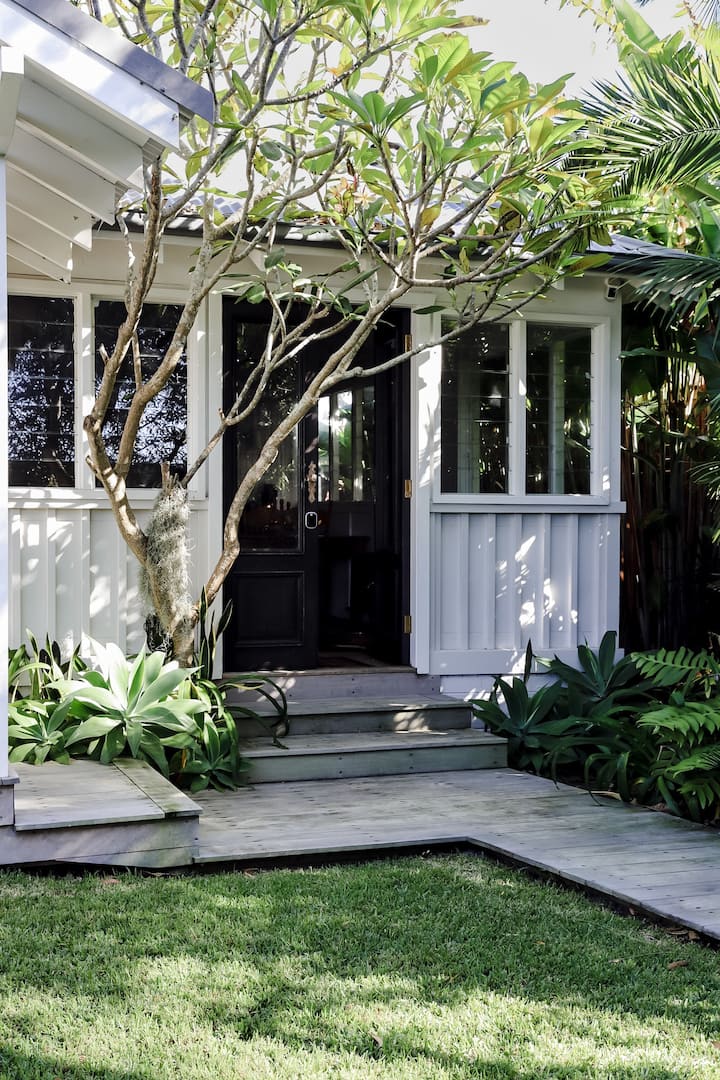 The Collectors Studio - Tuggerah