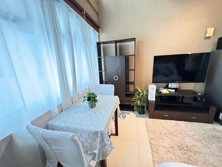 Loft Condo In San Lorenzo Eton Parkview Greenbelt - Makati
