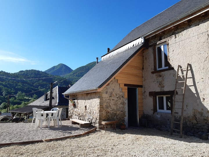 Les Gîtes D'arrous, 2*, 9 Pers - Pyrenees