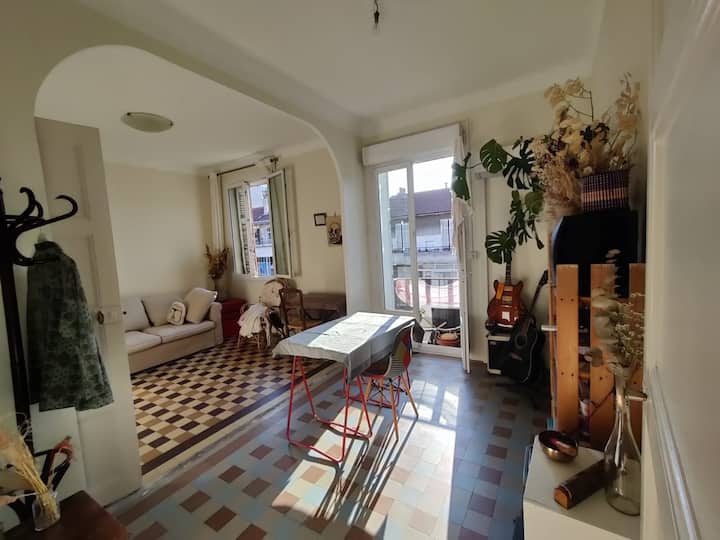 Bel Appartement Calme Et Central - Marseille