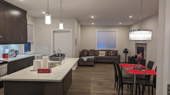 Two Story Single House With 3 Beds 4 Parking Lots - Fort McMurray