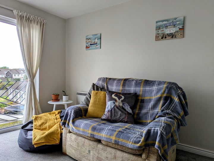 Portstewart (Central) 2 Bedroom - Private Parking - Portstewart