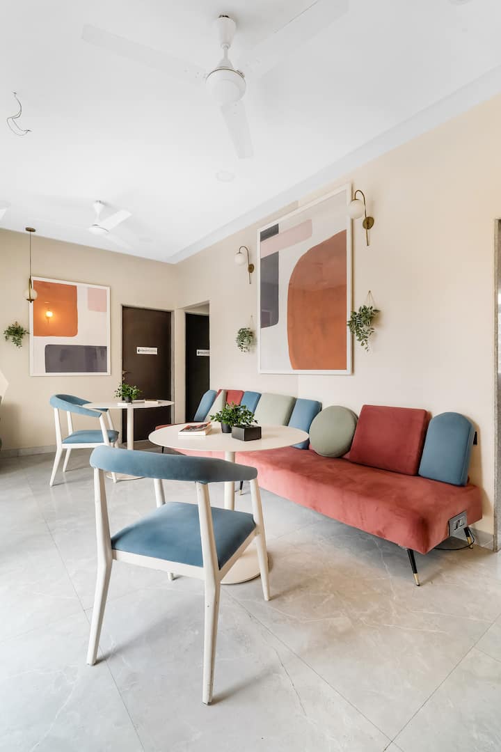 Mezzo Private 3bhk In Bandra - Mumbai
