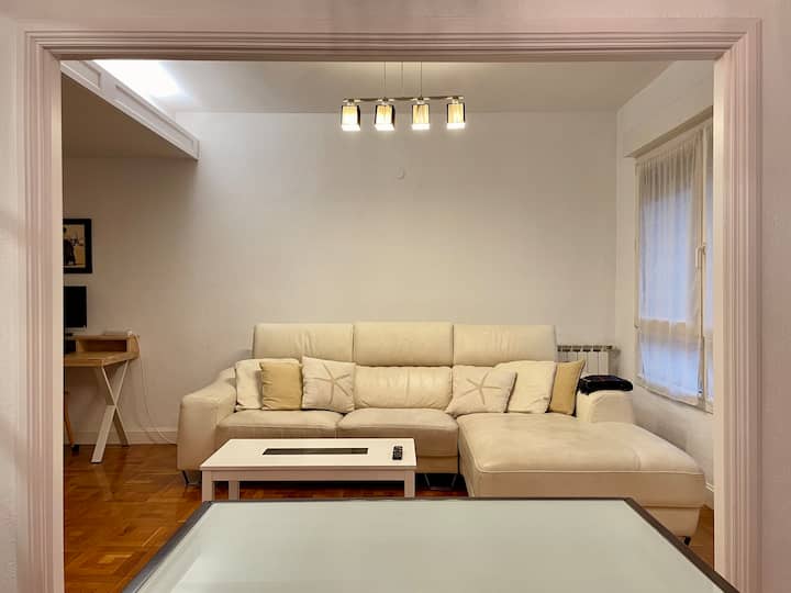 Bel Appartement à Côté Du Stade Avec Place Parking - Donostia-San Sebastian