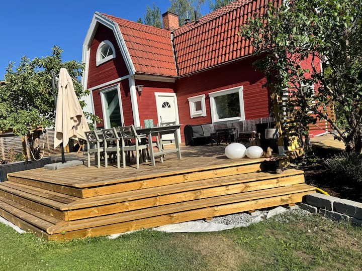 Trevlig Stockholmsvilla Med Naturen Som Granne - Stockholm