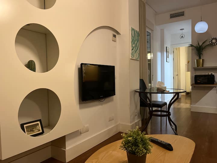 Md Precioso Apartamento En El Casco Antiguo! - Málaga