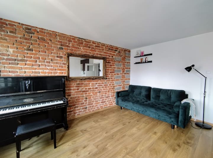 Lovely And Bright Apartment In Stare Miasto - Wrocław