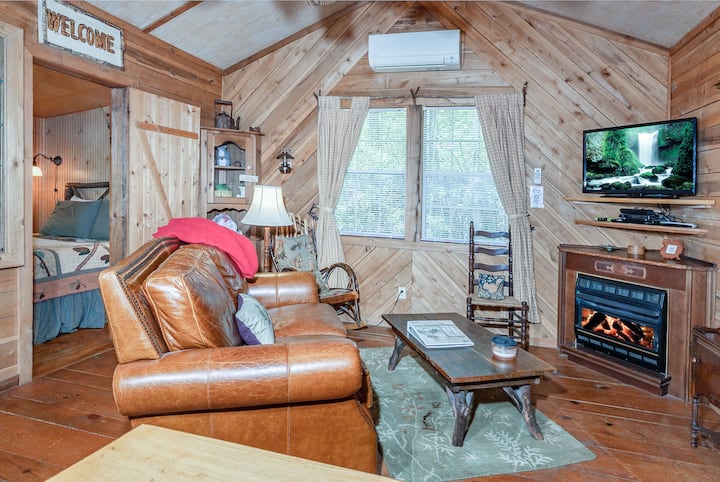 Cozy Cabin W/ Pickleball And Tennis On Site - Sapphire, NC