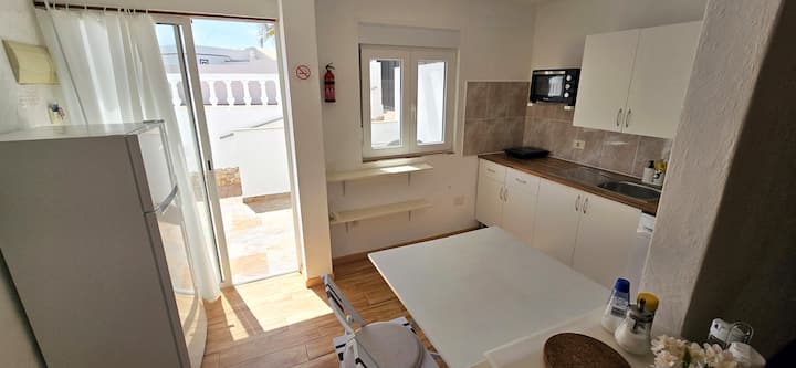Modern, Quiet Apartment With Terrace And Pool - Puerto del Carmen