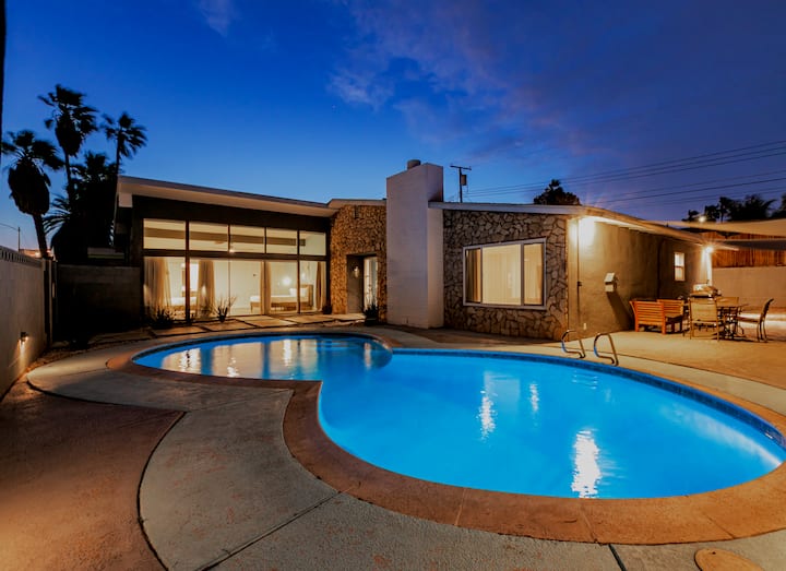 4bd Mid-century Modern Gem W/pool!5 Mins To Strip! - Las Vegas, NV