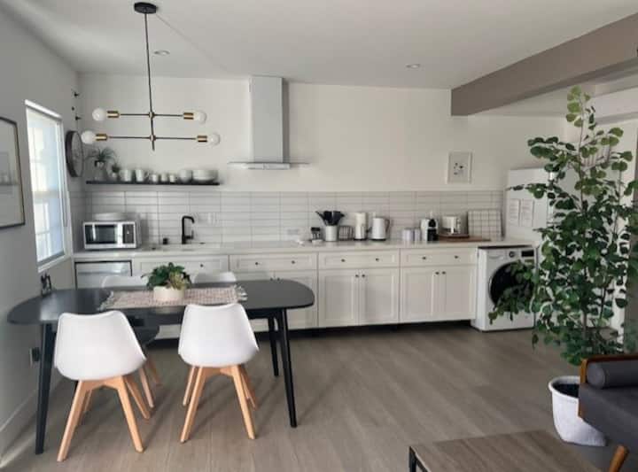 Culver City Arts District Stunning Design Retreat - Culver City