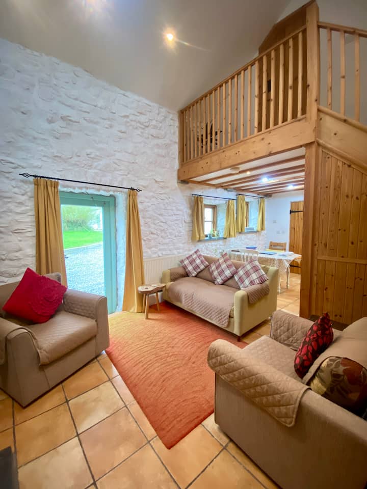 Cosy 1 Bed Cottage With Woodburning Stove - Little Haven