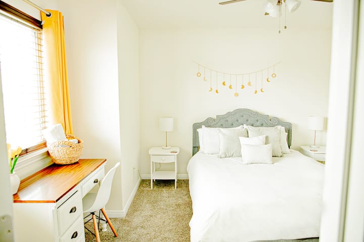 Private Room Near Downtown & Texas Lutheran Univ. - Seguin, TX
