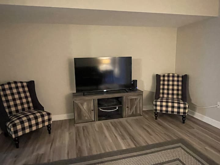 Willowbridge Townhome Near Hospital & Colleges - Durham, NC