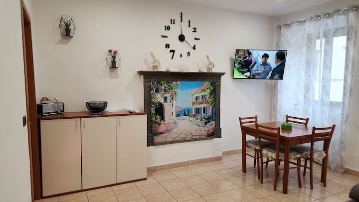 La Casetta Di Flò - Alloggio Per Turisti - Capodimonte