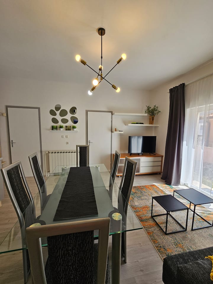 Apartment Kristina - Grey - Pula