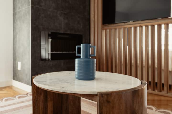 Cozy Designer Loft - Brown Uni - Providence, RI