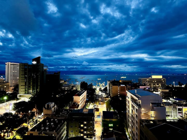 Base Pattaya Front Seaview Luxury 3bed Big Balcony - Pattaya City