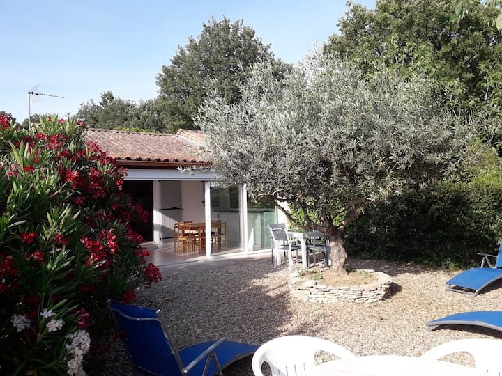 Sud Ardèche, Maison Dans Résidence Avec Piscine - Saint-Martin-d'Ardèche