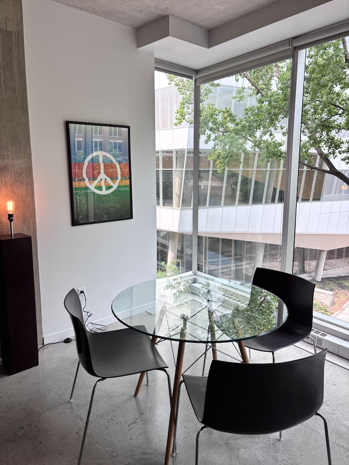 E - 04 Loft - Montréal, QC