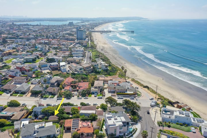 Vacation Here!
On North Pacific Beach - San Diego, CA