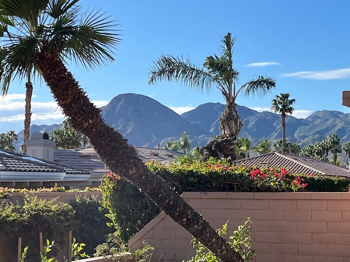 Close To El Paseo In Gated Hidden Palms - Palm Desert, CA