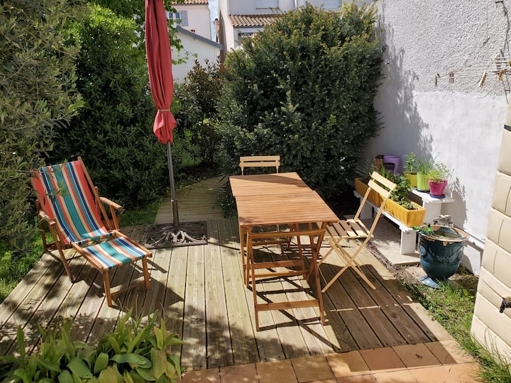 Jolie Maison Au Calme - La Rochelle