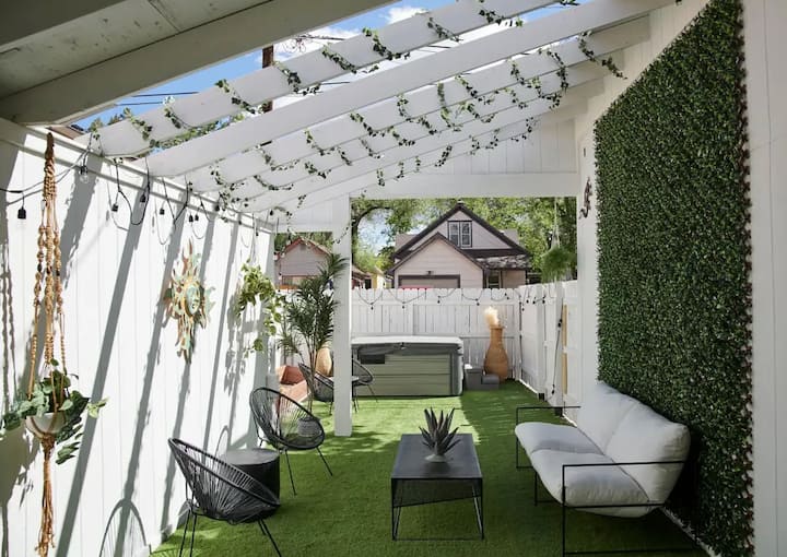 The Cutest Airbnb In Co Springs / Prime Location! - Colorado