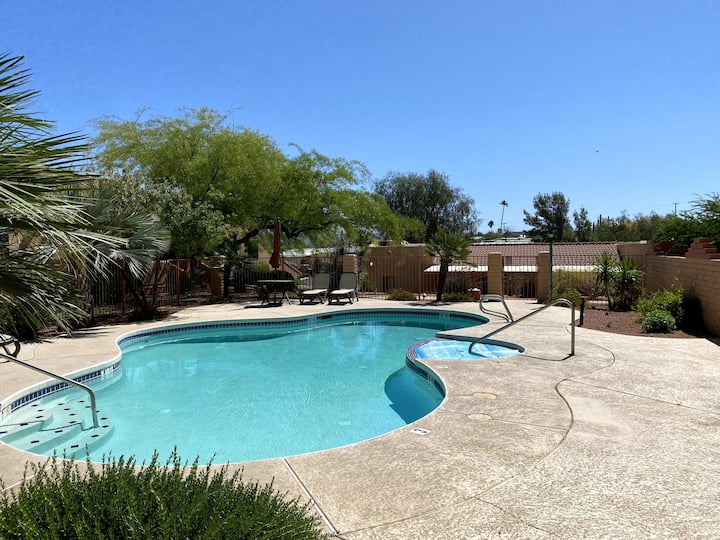 Cozy Desert Retreat - Arizona