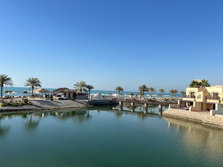 Stunning View 1.5 Bedroom Villa On The Lagoon. - Ras al Khaimah